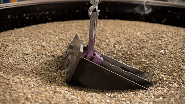 Surface Finishing Equipment - Abrasive Blasting Equipment | SurfacePrep